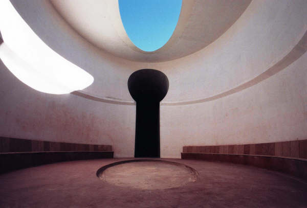 Roden Crater - James Turrell - FlatSurface - Contemporary art blog